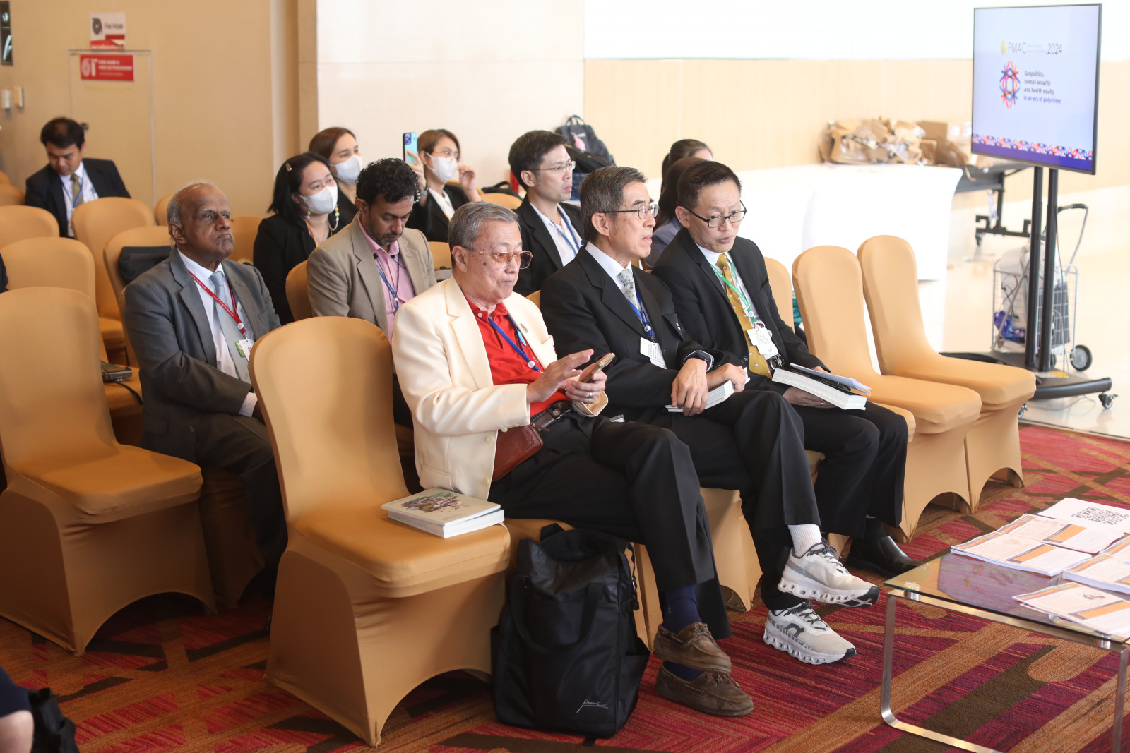 Launch of two new books unveiling the birth of UHC